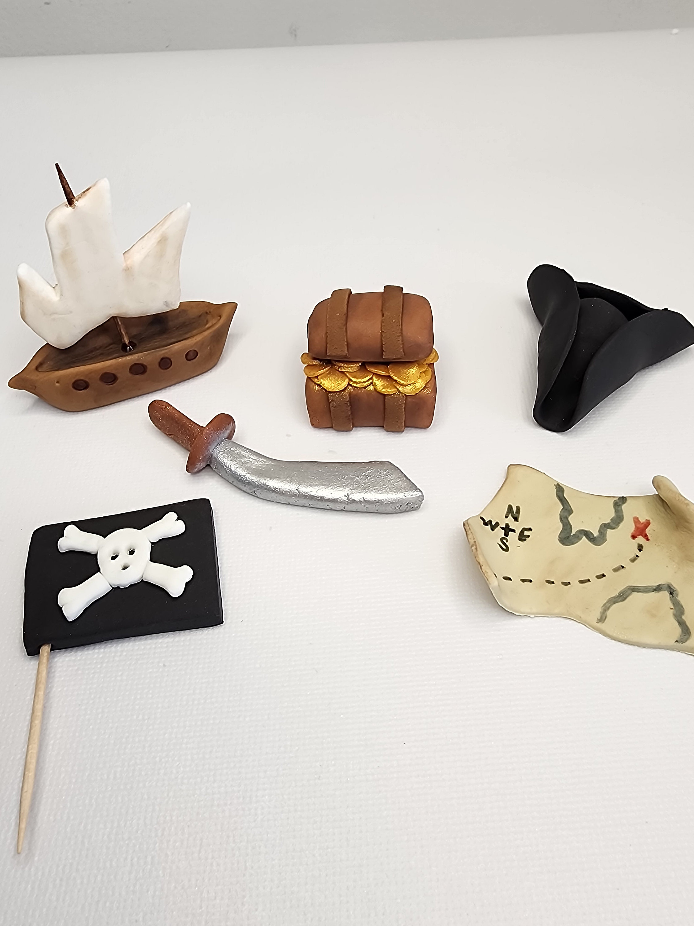 Pirate Cupcake Toppers for Birthday Fondant Pirate Ship Cake Topper ...