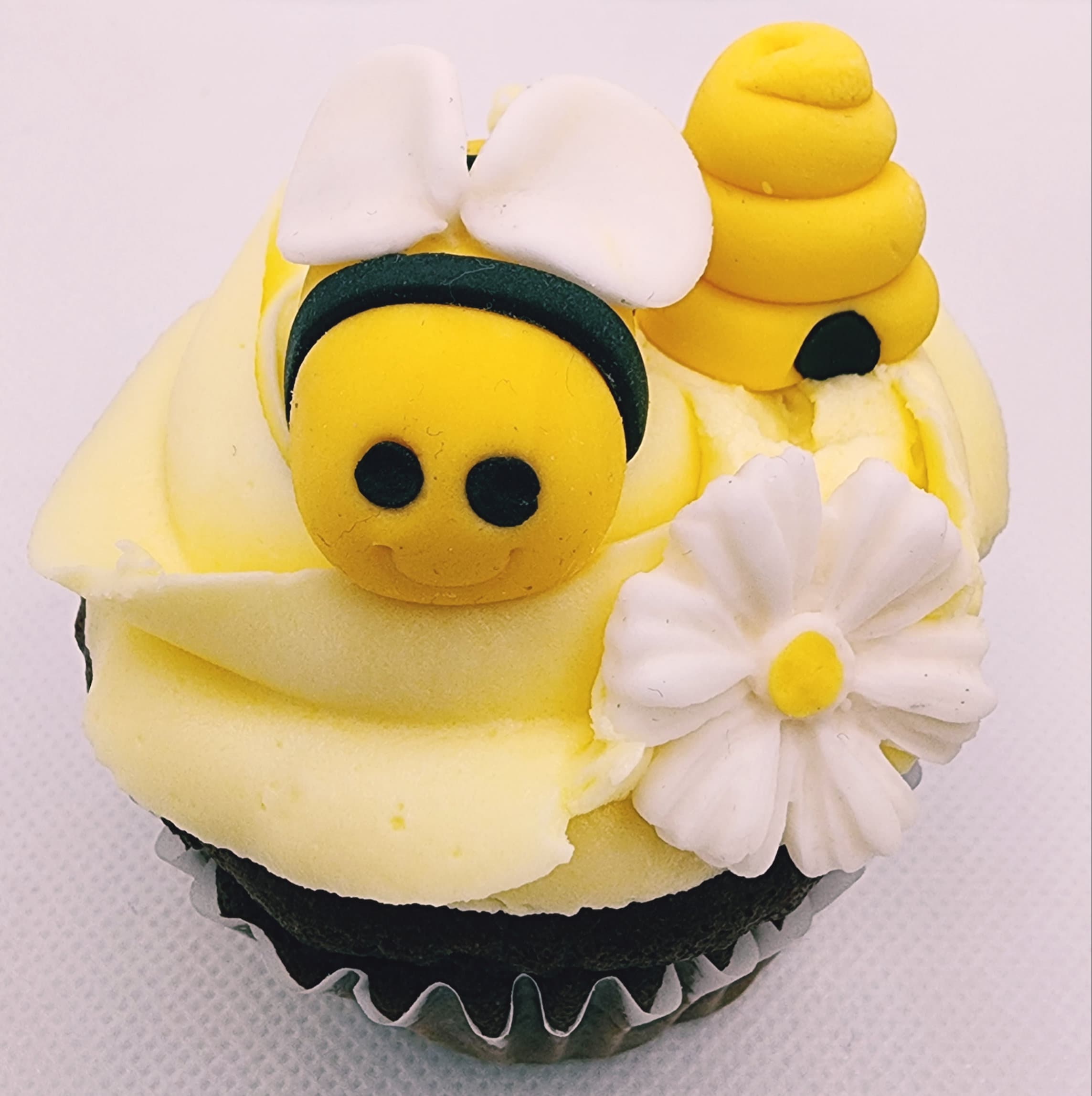 Bee Cupcake Topper Edible Bees Cake Decoration for Bee Birthday - Etsy