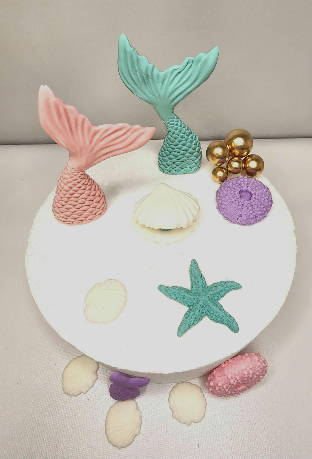 Fondant Mermaid Cake Toppers: Seashells & Coral - Under the Sea Party ...