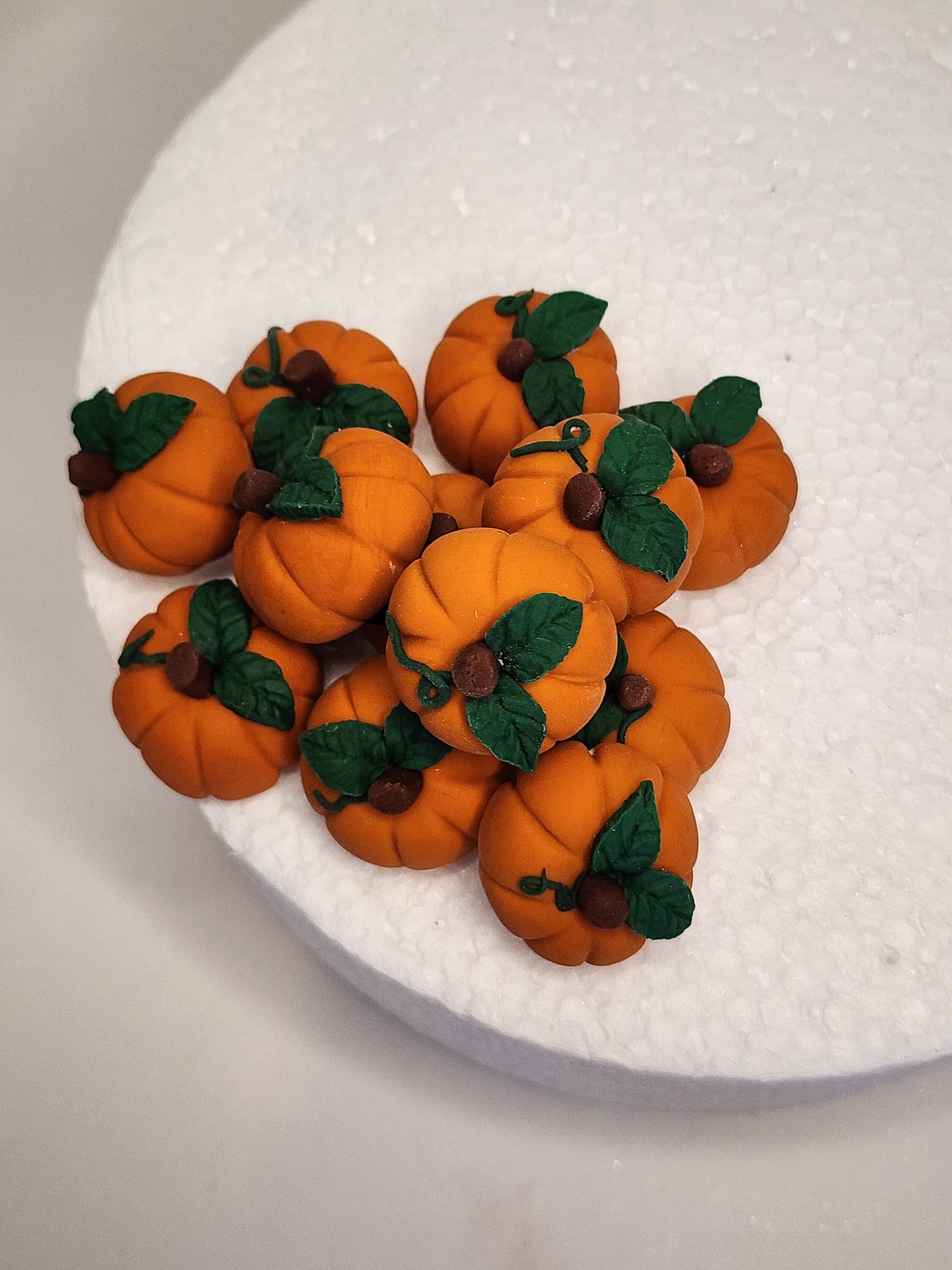 Fondant Pumpkins Fondant Fall Leaves Fall Toppers - Etsy