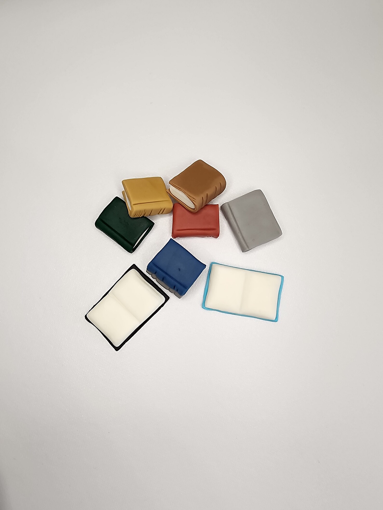 Fondant Book Cupcake Topper for Book Lover Cake Topper Mini Books for ...