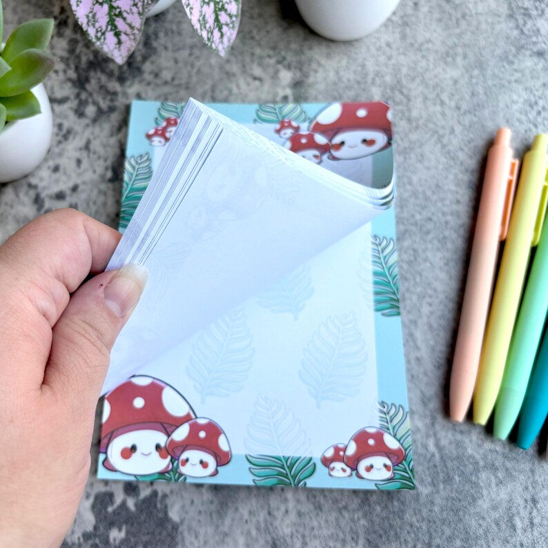 Cute Leafy Mushroom Notepad, Cute Kawaii Aesthetic Memo Pad, Notepad ...