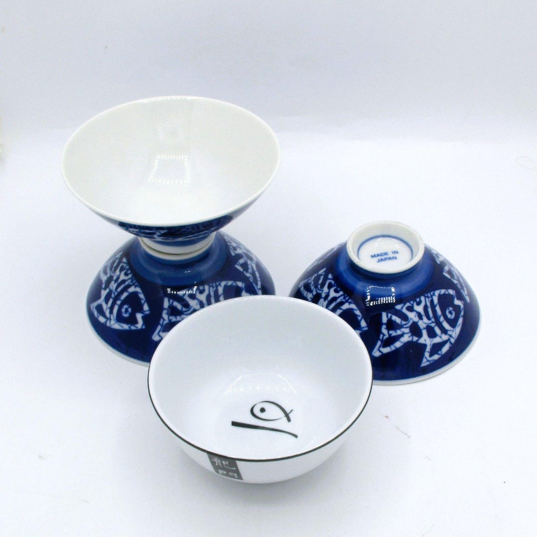 Set of 4 Japanese Ceramic Rice Bowls With Fish Design Calligraphy - Etsy