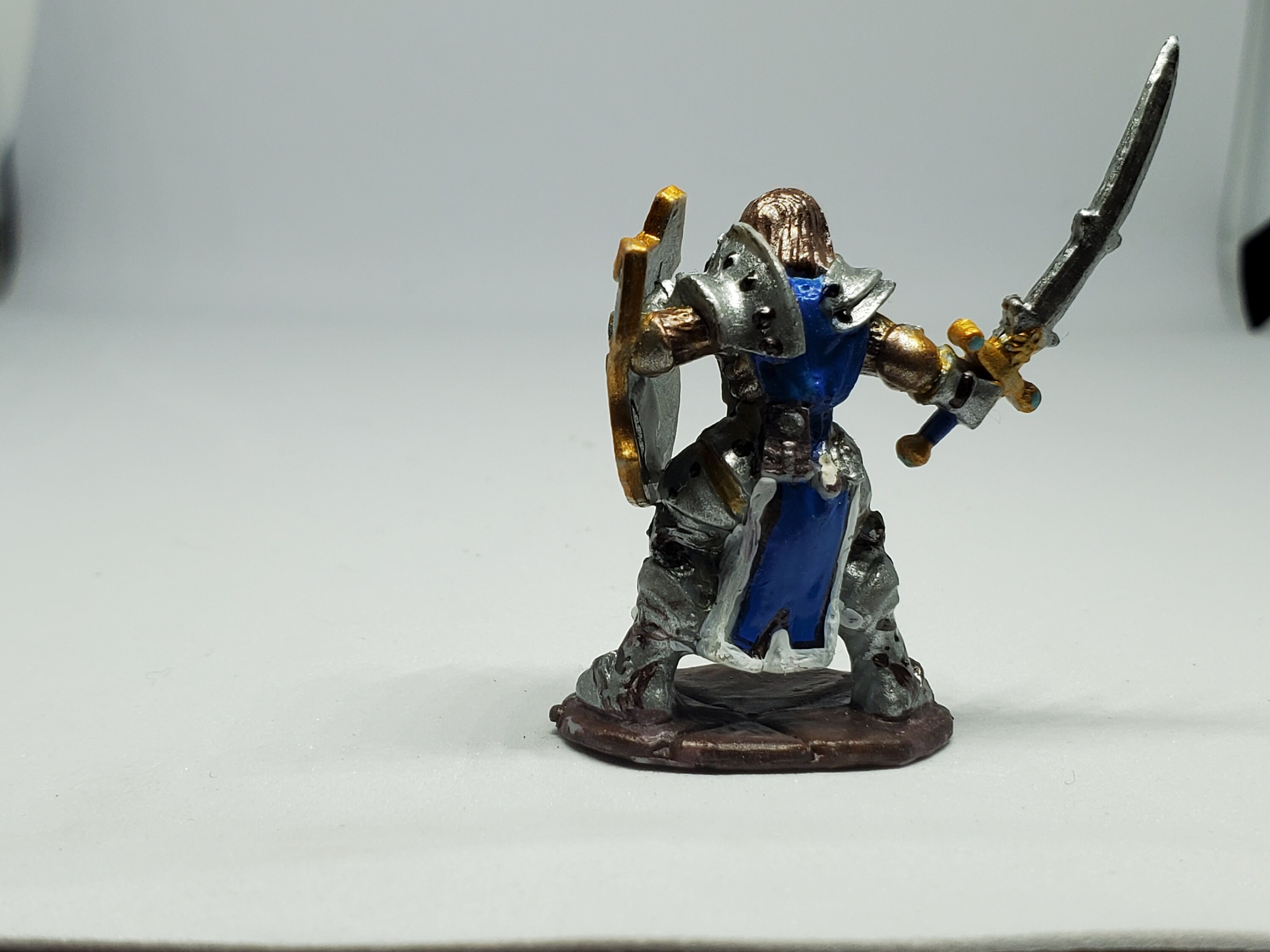 Hand Painted Dnd Female Knight/paladin/champion Miniature - Etsy
