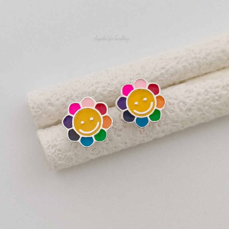 Rainbow Flower Smile - Etsy