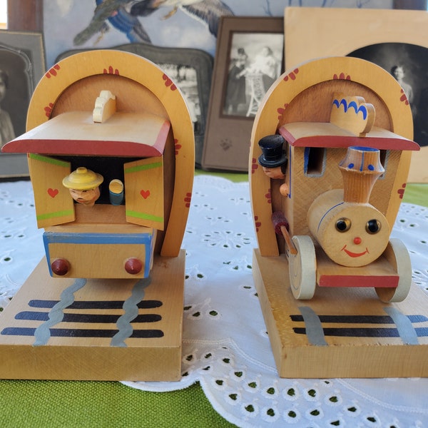 Train Bookends - Etsy
