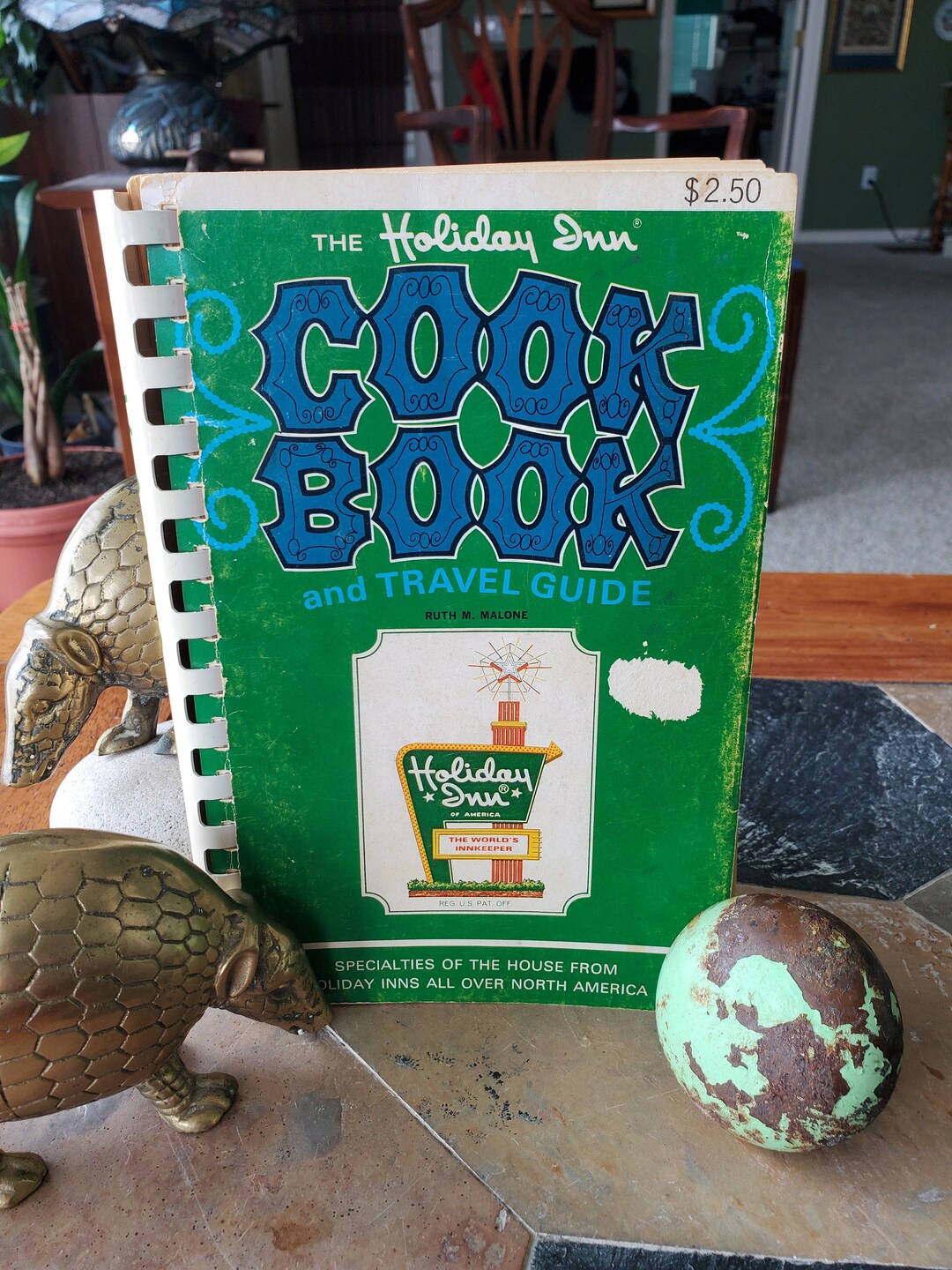 The Holiday Inn Cook Book and Travel Guide Vintage Cookbook 1966 ...
