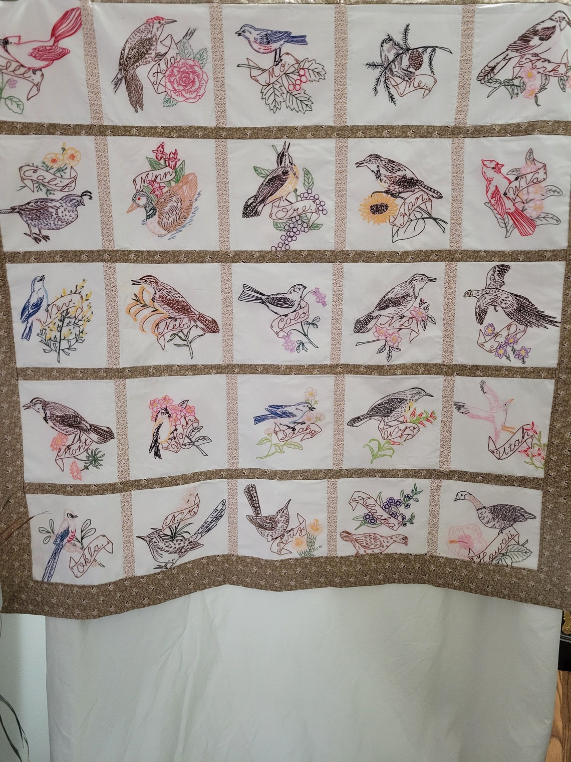 Hand Embroidered 50 State Birds & Flowers Quilt - Etsy