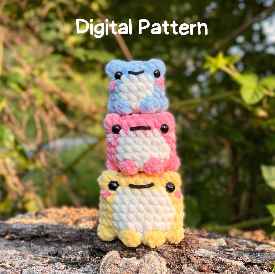 Pocket Frog 3-in-1 Crochet Pattern - Etsy