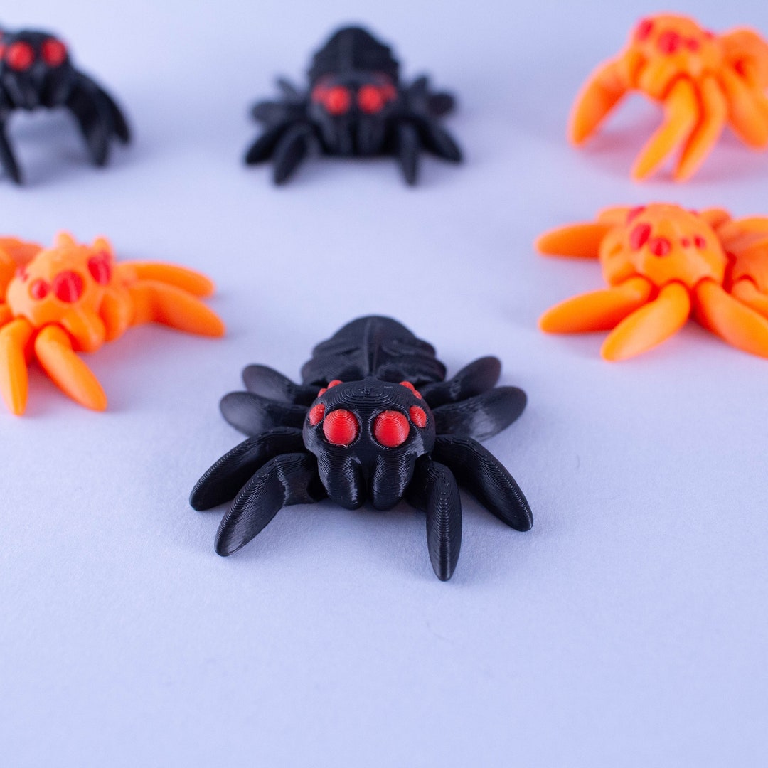 Tiny Articulated Spider, 3D Printed, Halloween Trick or Treat - Etsy