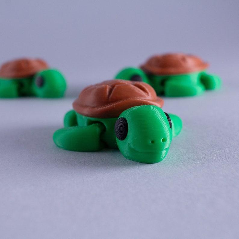 Articulated Baby Turtle 3D Printed Keychain Designed by ZOU3D - Etsy