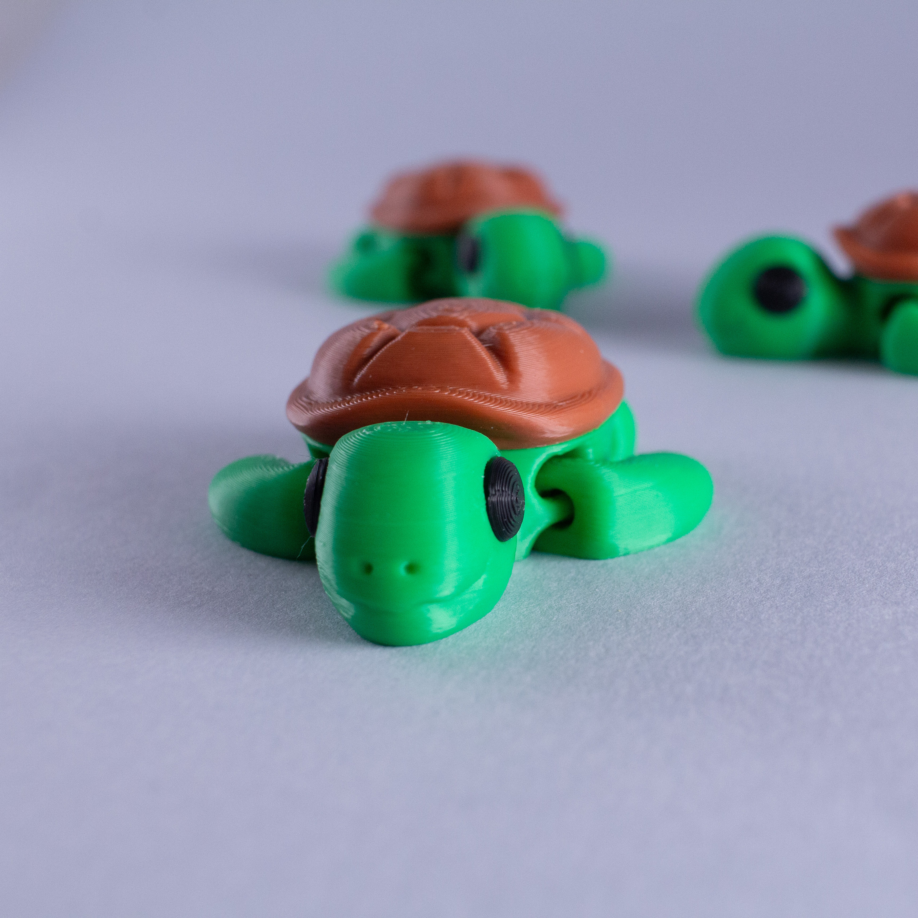 Articulated Baby Turtle 3D Printed Keychain Designed by ZOU3D - Etsy
