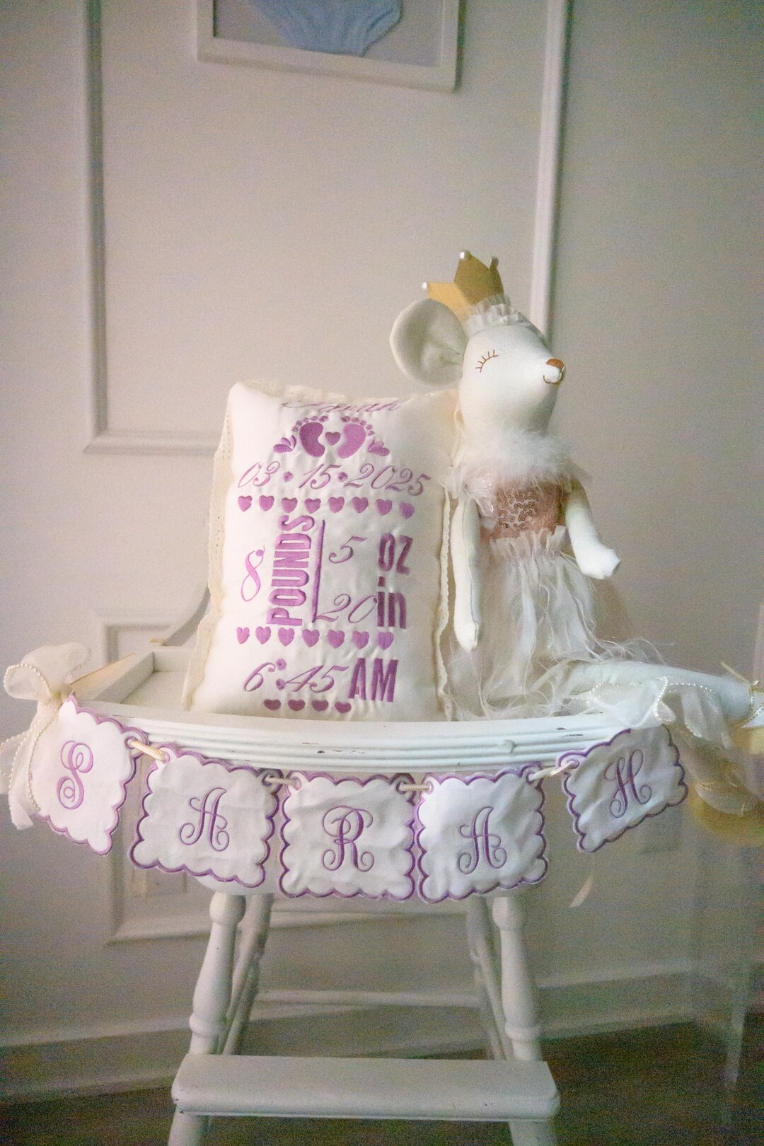 Personalized Newborn Gift Set – Name Banner, Embroidered Birth Pillows ...
