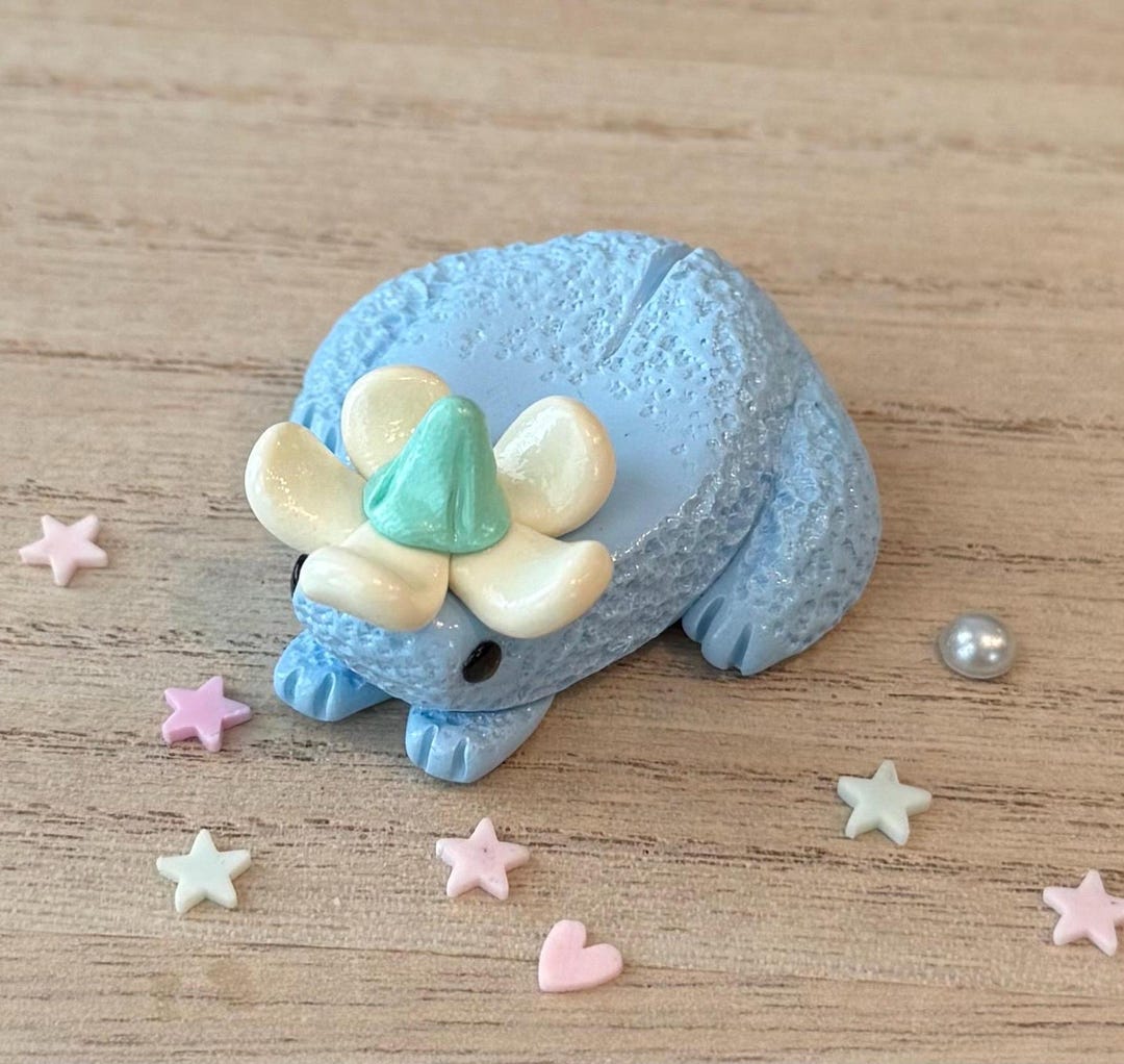 Custom Made Polymer Clay Flower Hat Frog/ Figurine/ Ceramics/ Pottery ...