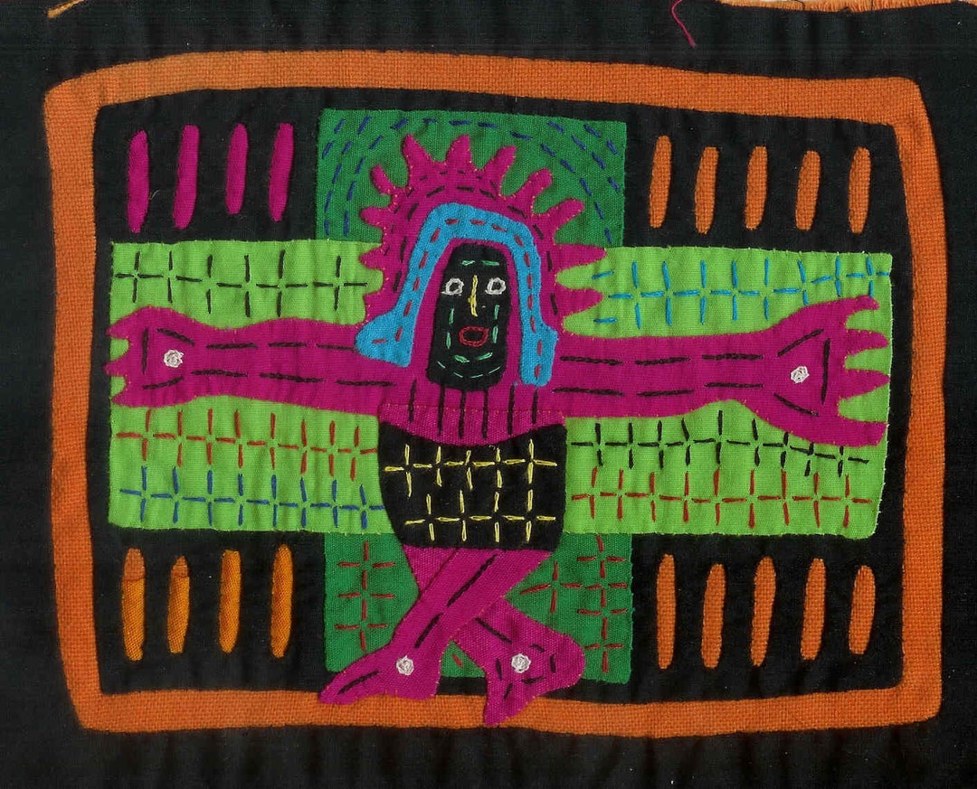 Story Mola: the Crucified Christ - Etsy