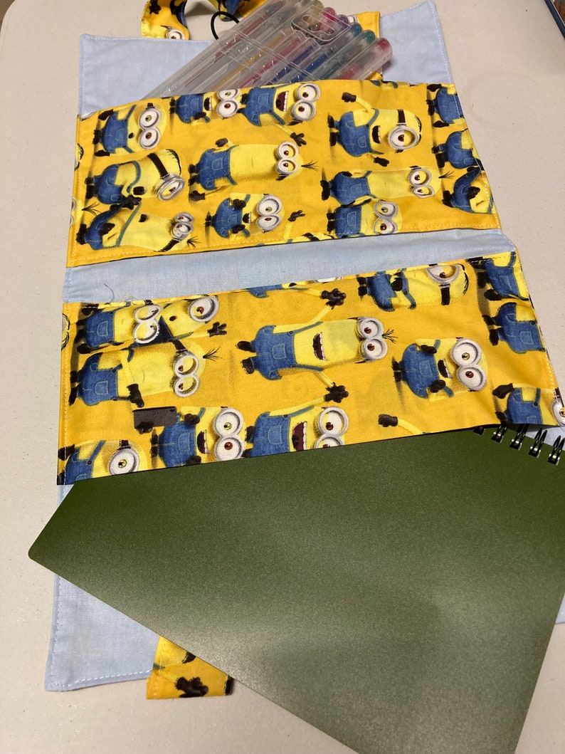 Minions Kids Colour and Carry - Etsy