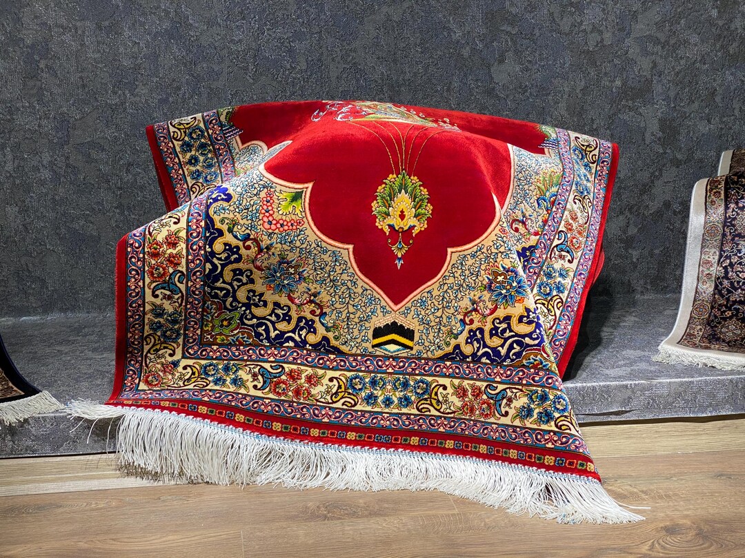 Red Bamboo Silk Prayer Rug, 3x4 Muslim Seccadeh - Etsy