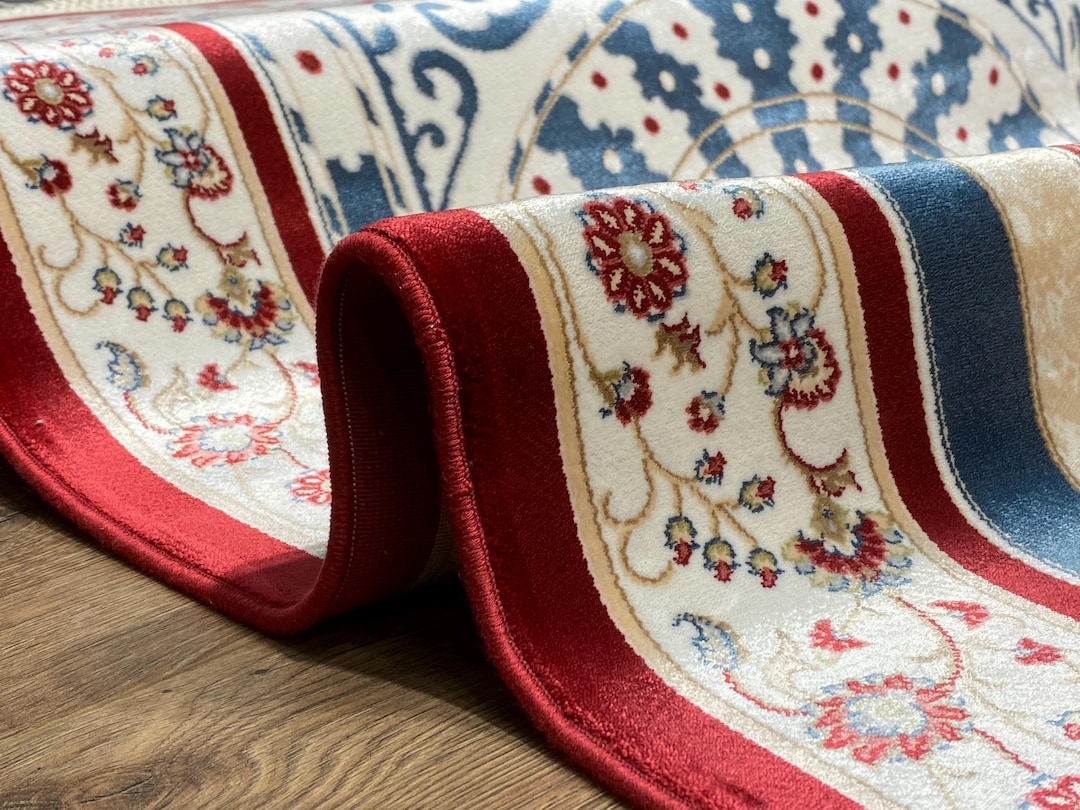 Bamboo Silk Prayer Rug, Floral Turkish Sajjadah (2.6x3.9 Ft.) - Etsy
