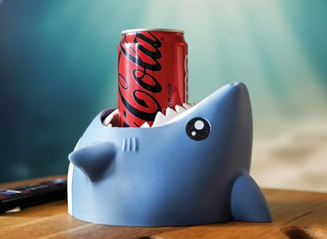 Drink-snapping Shark Holder for Cans & Bottles, Funny Shark Drink Stand ...