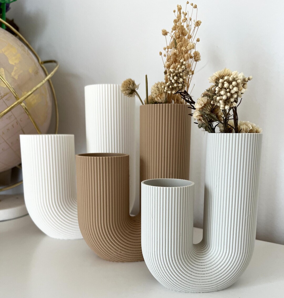 Modern U-shaped Vase – 3d-printed Decorative Vase in 32 Colors, Made of ...