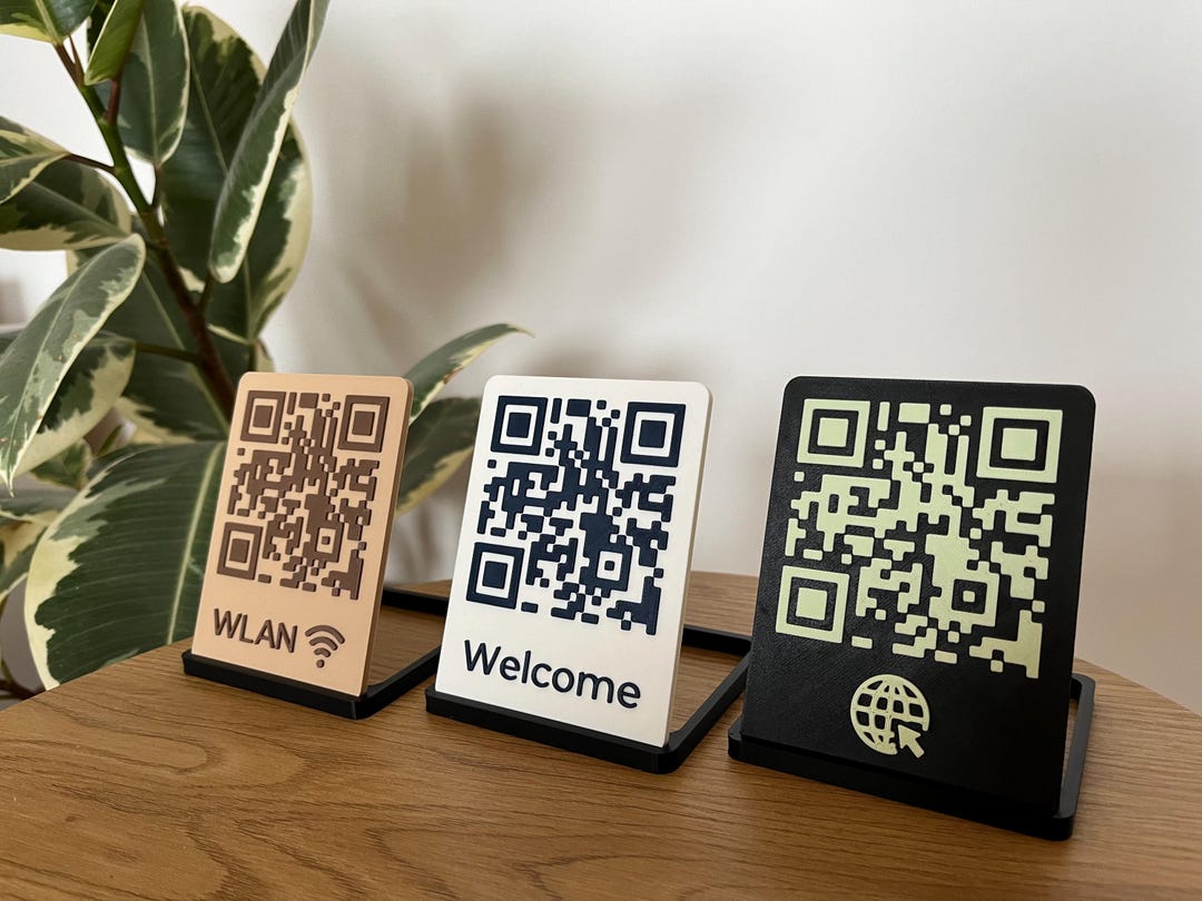 Customizable 3d-printed QR Code Badge With Stand | WLAN, Web, Crypto ...