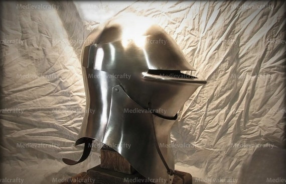 Jousting Helmet Jousting Helmet Keyring – Royal Armouries Museum