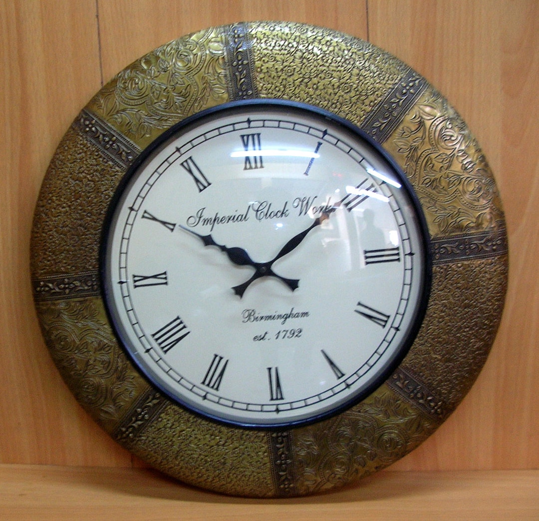 TRADITIONAL Wall Clock 18" Dial BRASS FITTING - Etsy