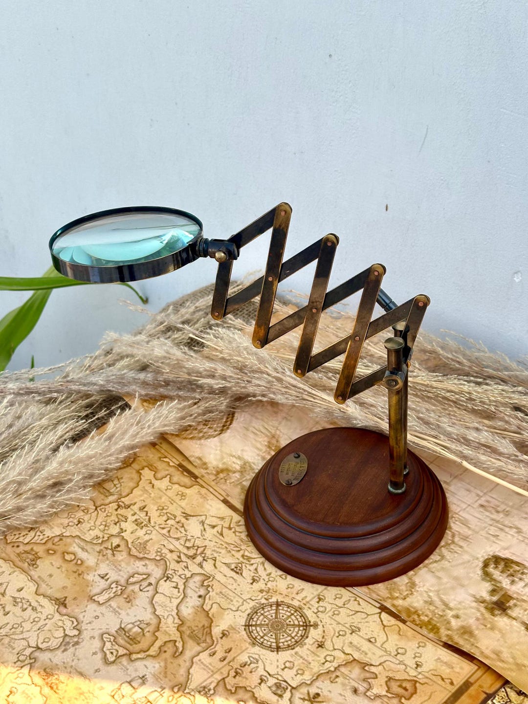 Customized Magnifying Glass, Adjustable Brass Magnifier With Wooden ...