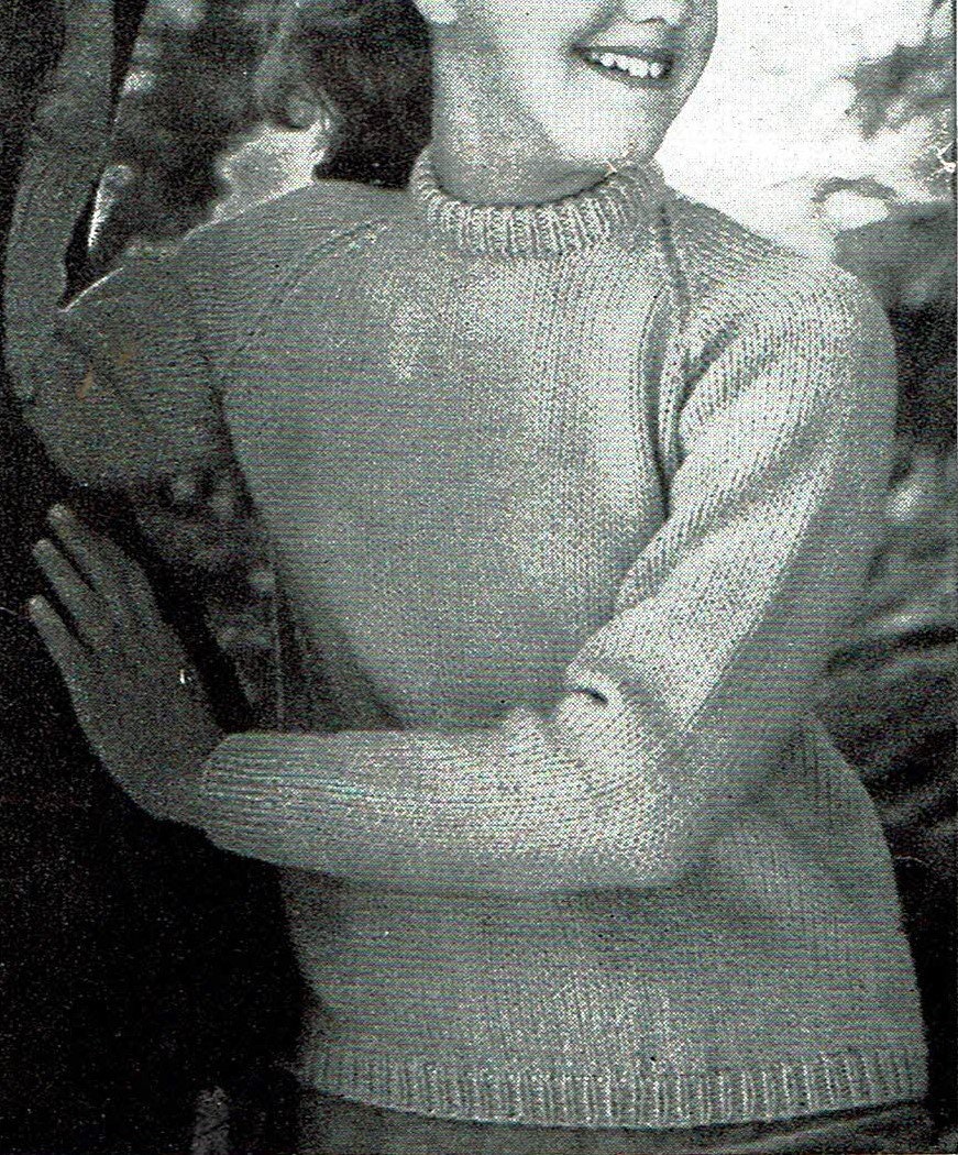 Vintage Patons Family Knitting Pattern in Jet Tripleknit. in - Etsy