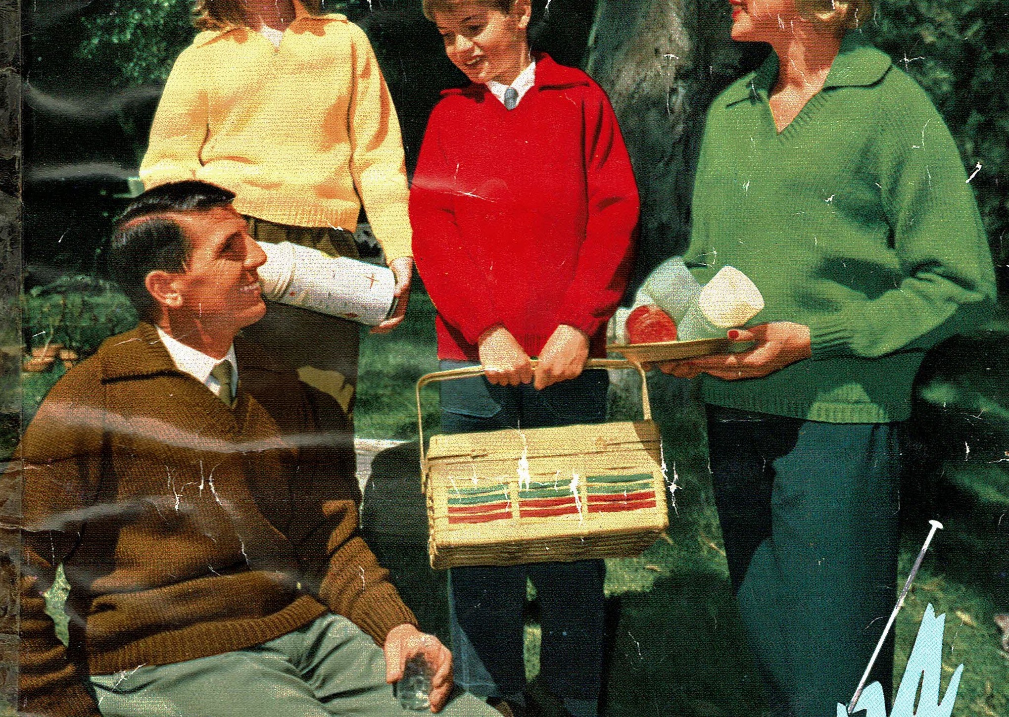 Vintage Patons Family Knitting Pattern in Jet Tripleknit. in - Etsy