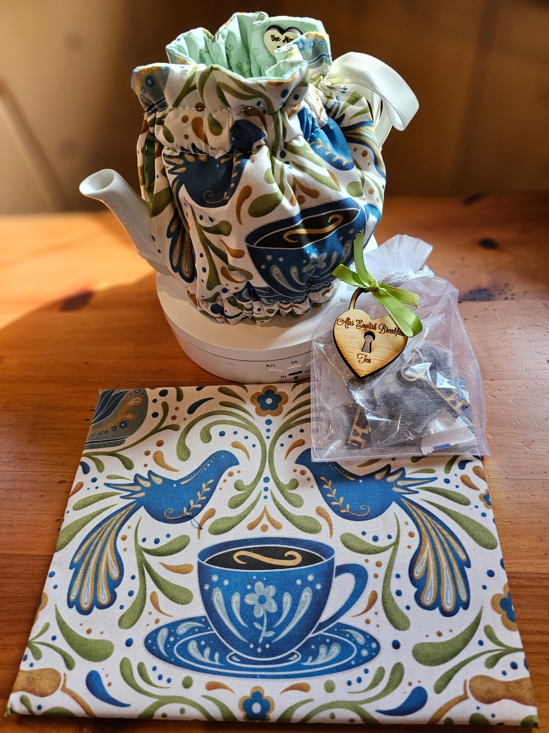 Fly Away Tea Cozy Set - Etsy
