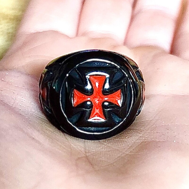 Knight Templar Ring - Etsy