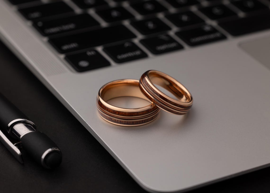 Guitar String Wedding Ring Set: Rose Gold Tungsten & Whiskey Barrel ...