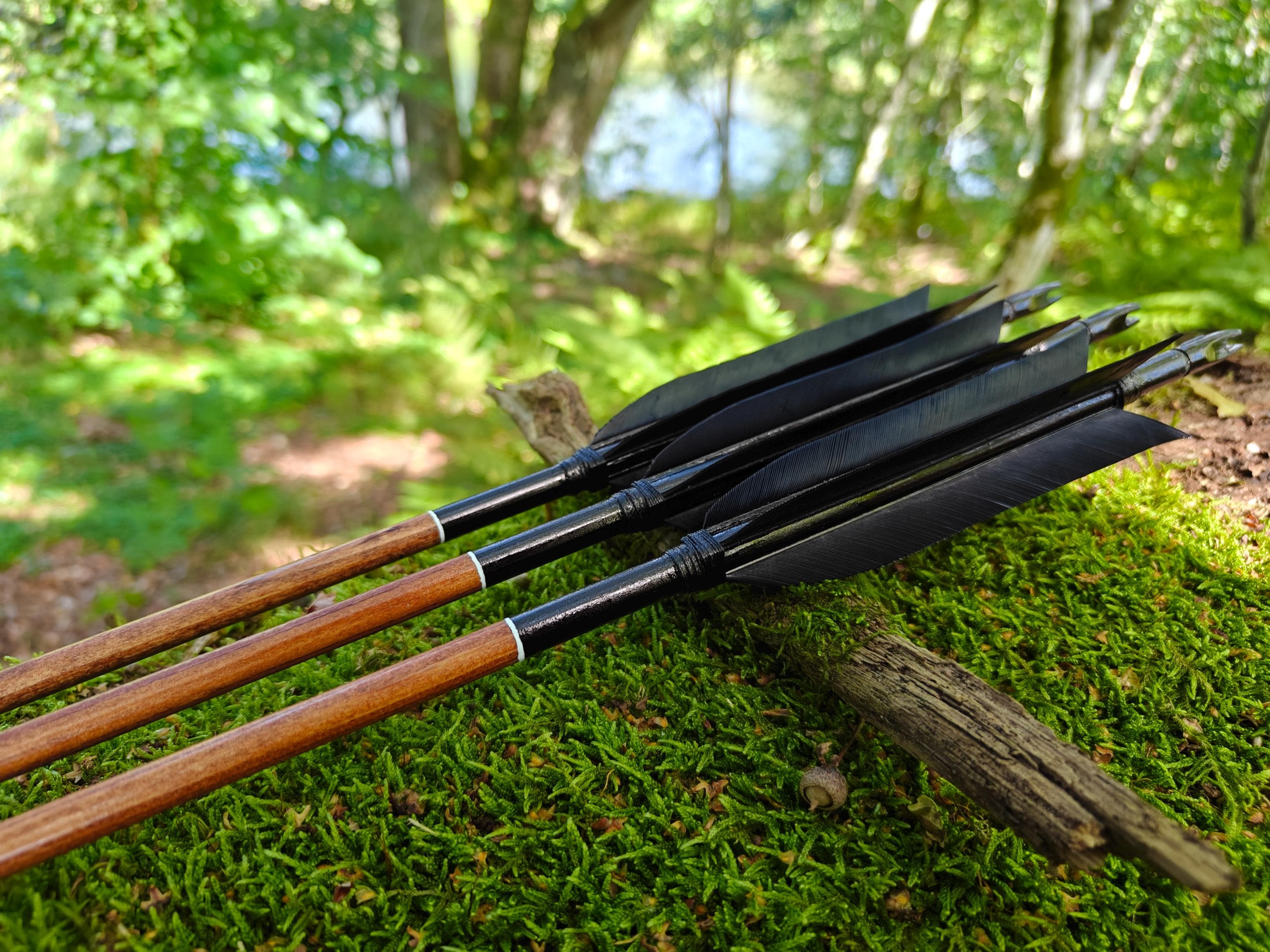 Handmade Traditional Wood Arrows - "raven" [set of 6] - Etsy