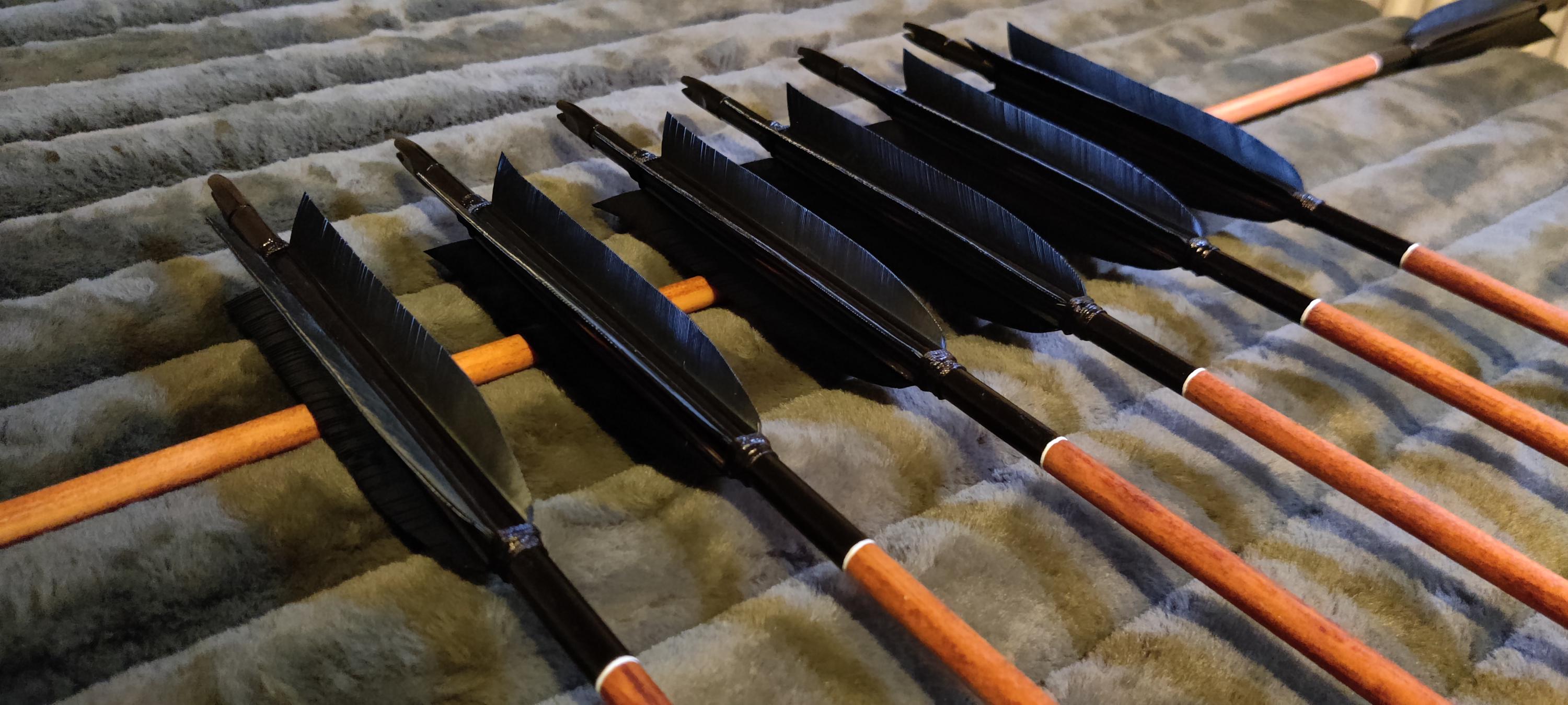 Handmade Traditional Wood Arrows raven set of 6 - Etsy