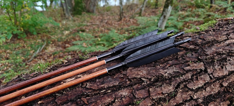 Handmade Traditional Wood Arrows - "raven" [set of 6] - Etsy