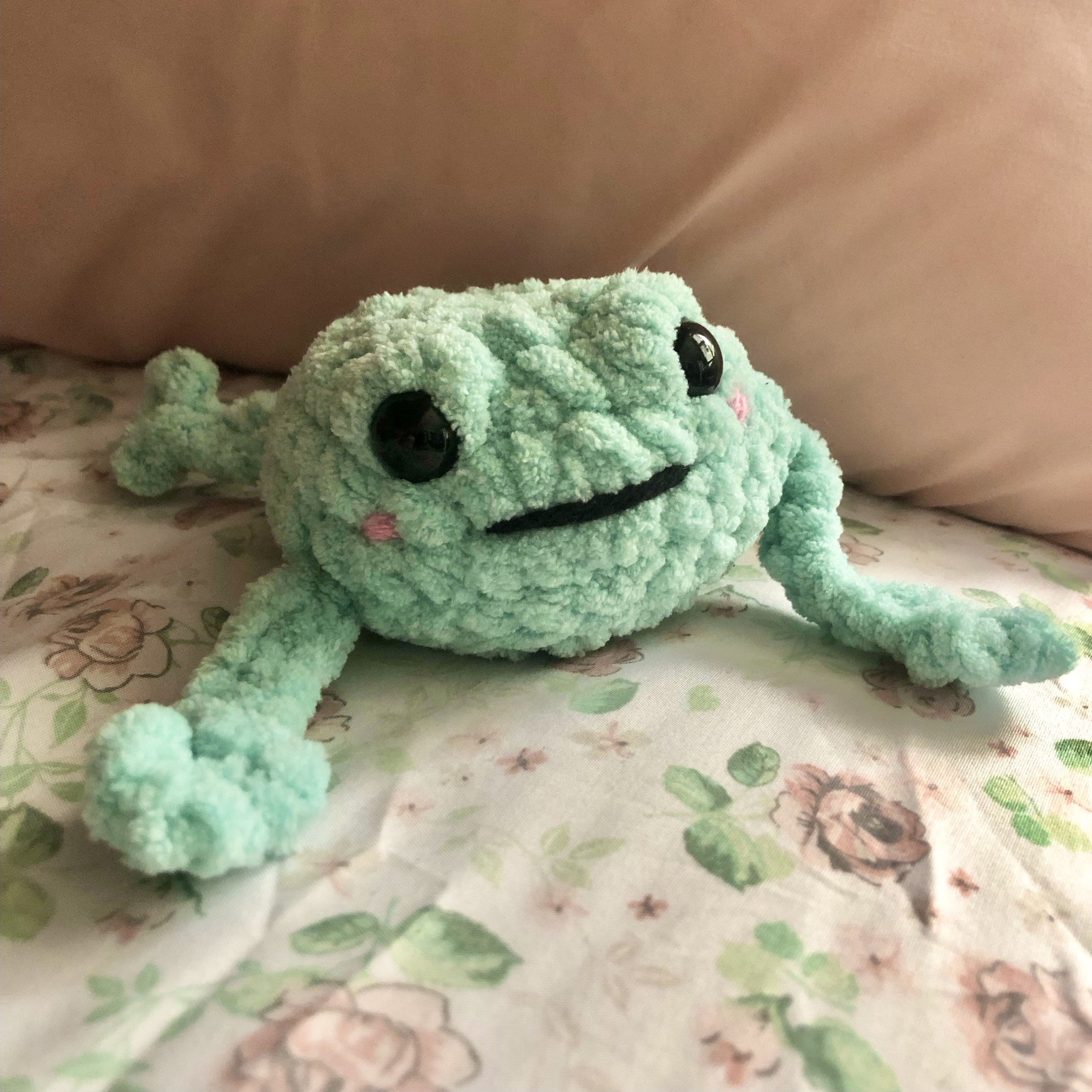 Crochet Fluffy Bull-frog Plushie Frog Plush Amigurumi Frog - Etsy