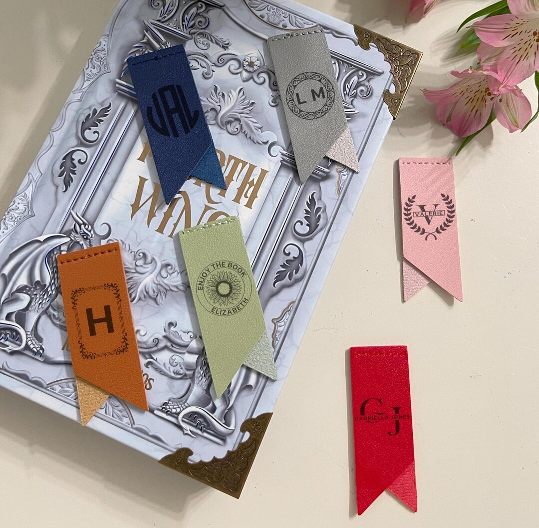 Personalized Leather Bookmark Minimalist, Custom Bookmark, Leather Book ...