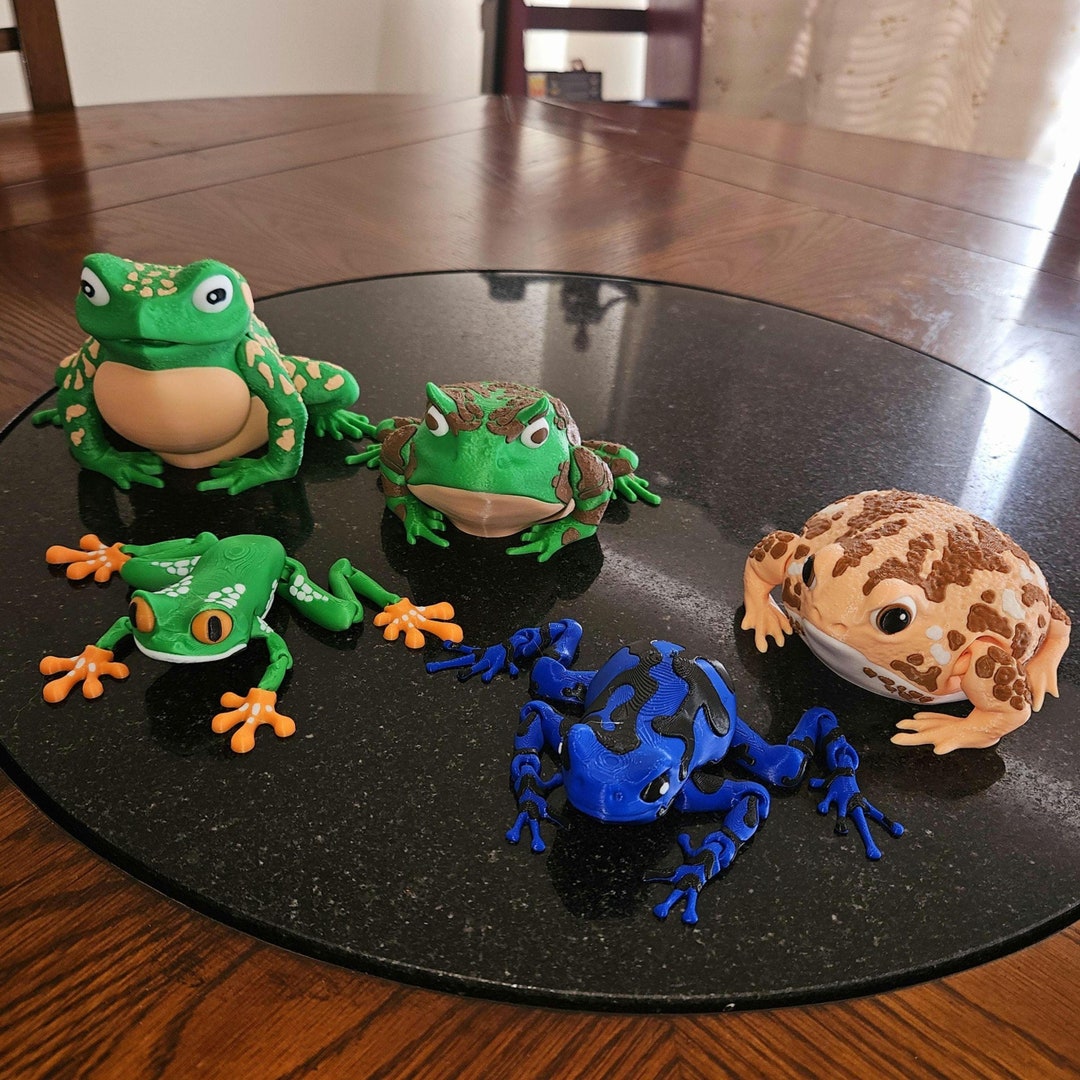 Articulated 3D Printed Frogs – Set of Vibrant and Poseable Amphibians ...