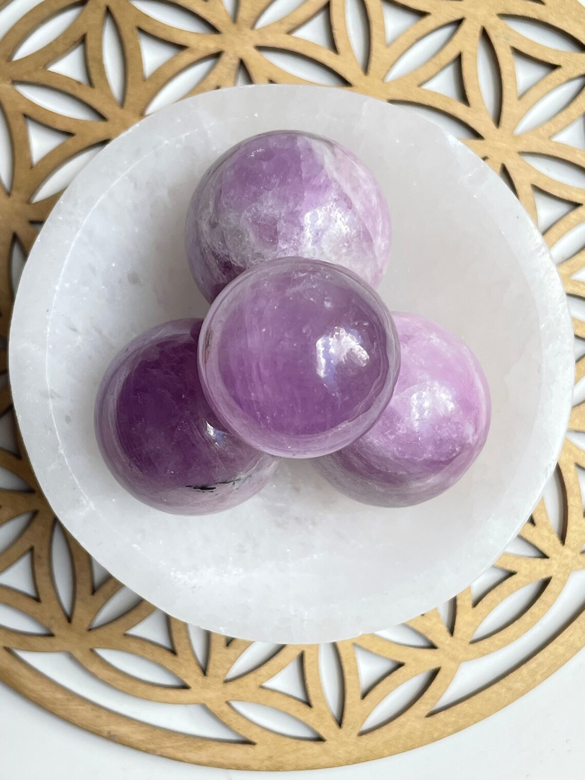 Kunzite Sphere - Kunzite Sphere Crystal - Lavender Kunzite - Spodumene ...