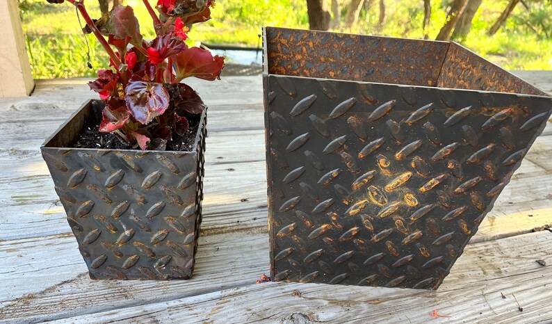 Patina Diamond Plate Metal Planter Pots - Etsy