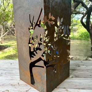 Tree Garden Column, Well Cover, Metal Yard Art, Outdoor Lantern - Etsy