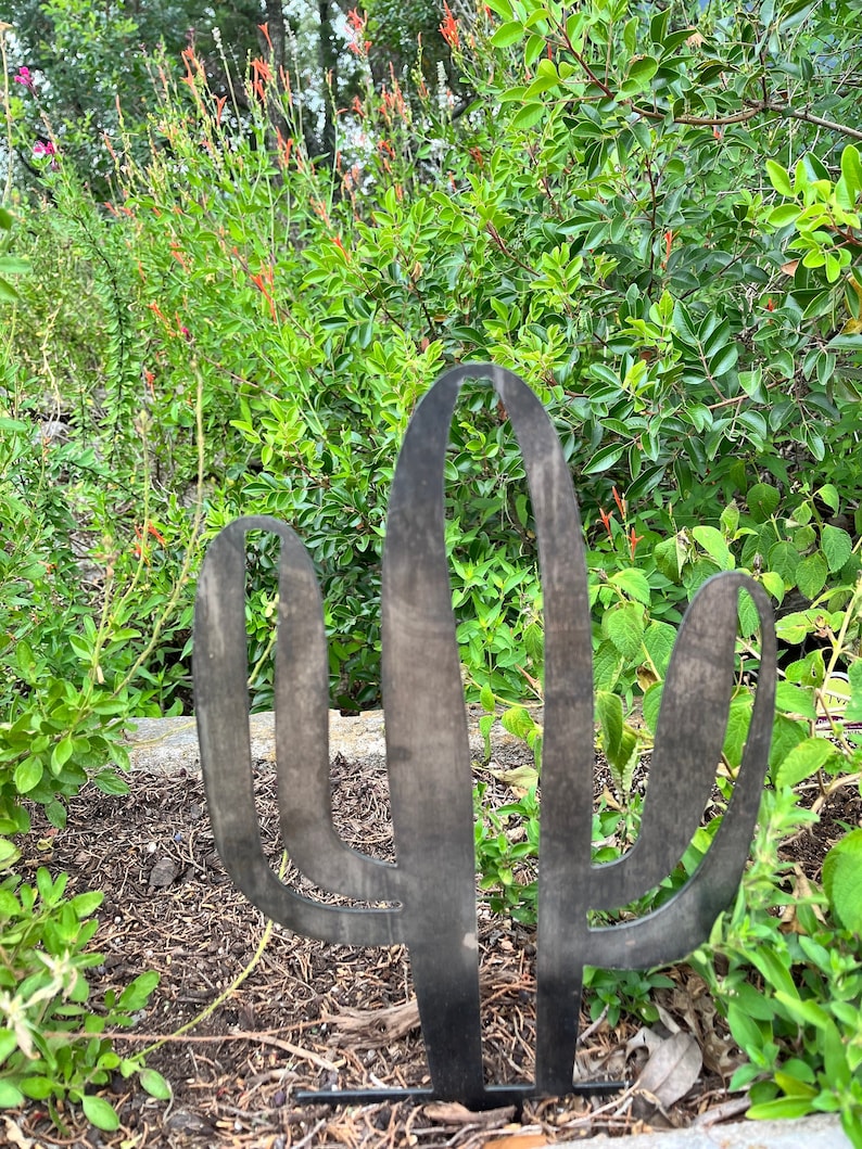 Metal Saguaro Cactus Garden Stake, Desert Cactus, Garden and Yard Art ...