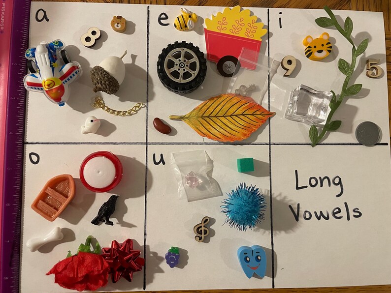 Long Vowel Letter Tubs With Mini Objects - 6 Objects per Vowel, Yellow ...