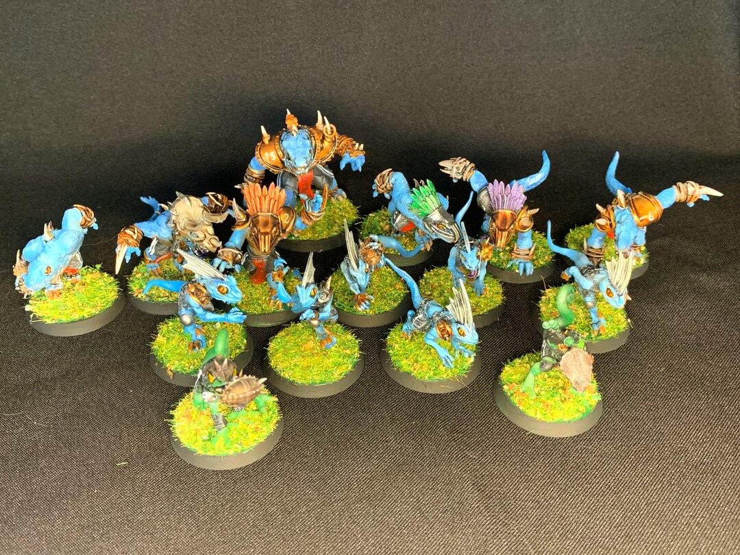 Painted Primal Lizardman | 16 Models With Feldherr Transport Box ...