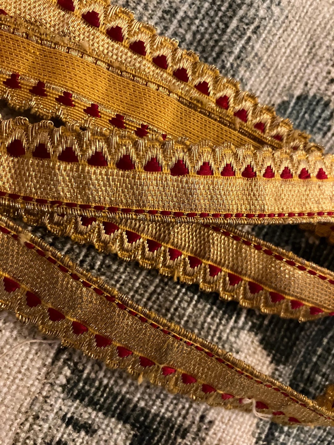 2.15m of Antique Gold and Ruby Red Trim Braid - Etsy