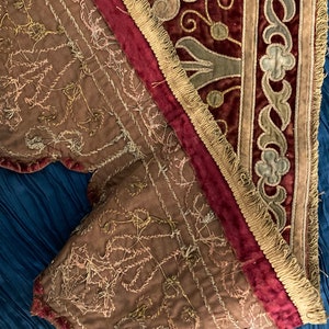 18th Century Antique Venetian Gold and Red Velvet Banner Appliqué - Etsy