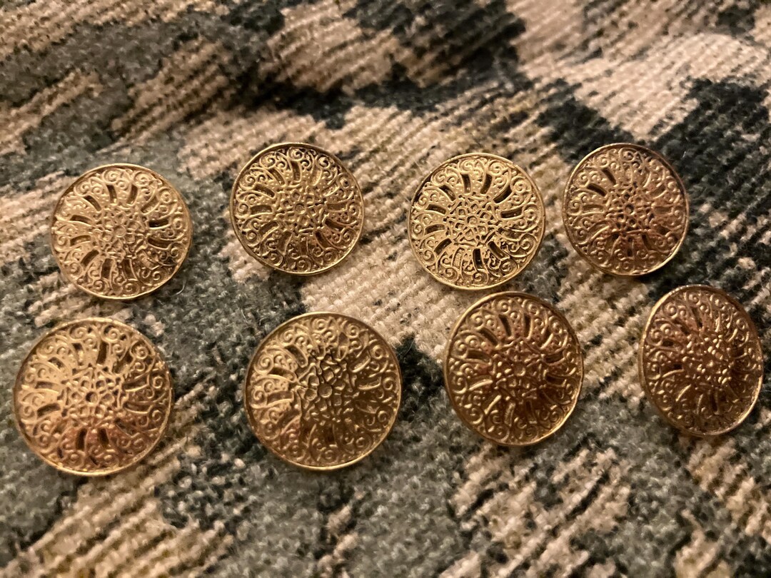 Set of 8 Vintage Gold Metal Buttons 14mm (3 Sets Available) - Etsy