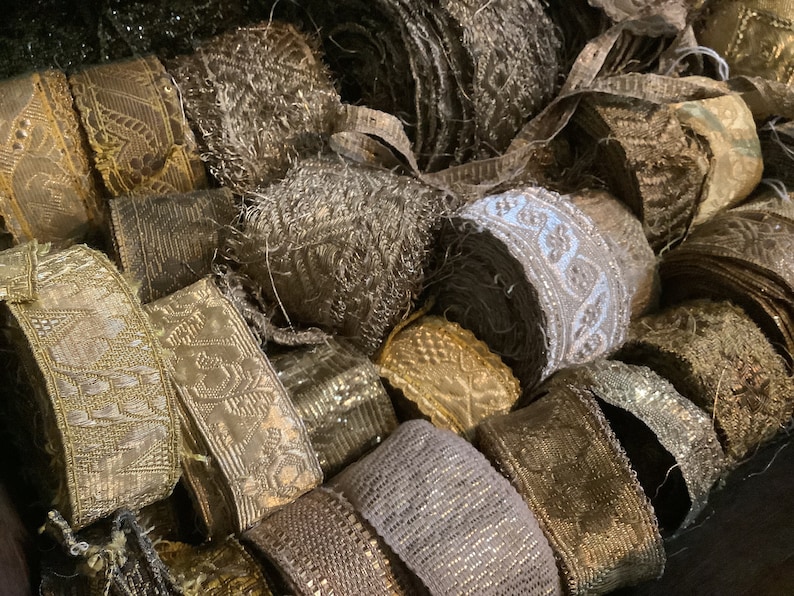 1 Meter of Antique Metal Thread Braid Trim. Unused Deadstock. 50m ...