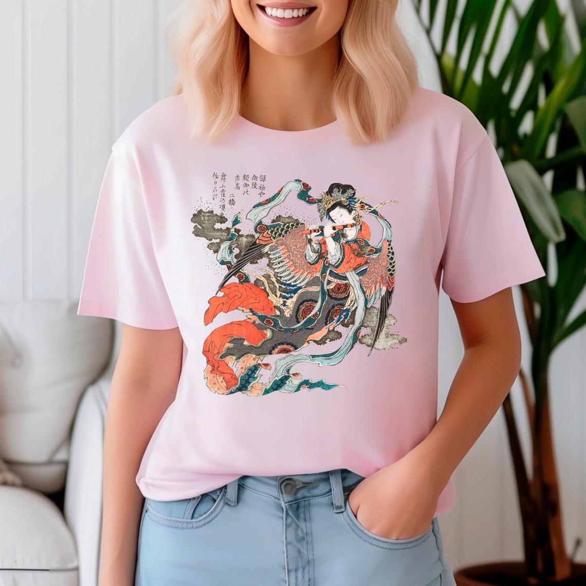 Katsushika Hokusai Japanese Woman T-shirt, Asian Ukiyo-e Art Unisex Tee ...